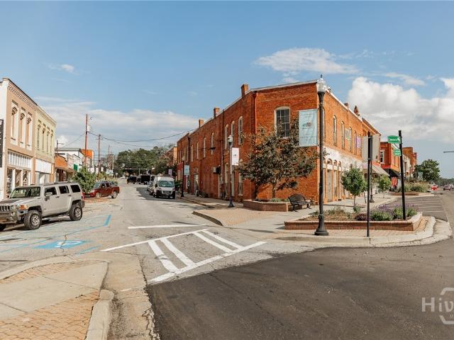 174 Cherry St, Commerce, GA 30529 | MLS #CL351007