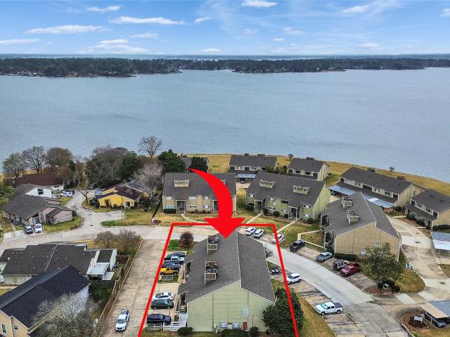 174 April Point Drive S