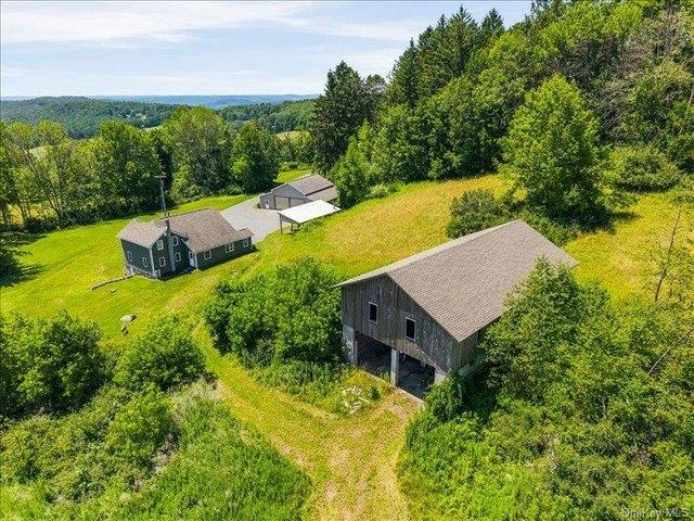 174 Bayer Rd, North Branch, NY 12766