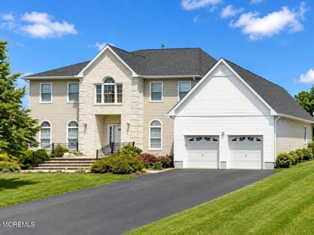 174 Bernard Dr, Red Bank, NJ 07701
