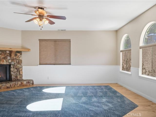 174 Golf Course Rd, Lake Arrowhead, CA 92391 | MLS #IG25275