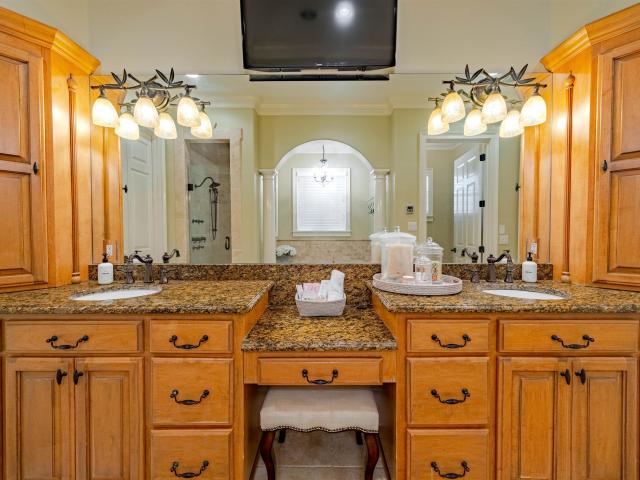 174 Decey Wallace Ln, Crawfordville, FL 32327 | MLS #397581