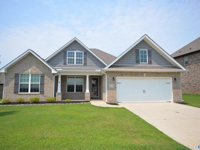 174 Dustin Ln NW, Madison, AL 35757