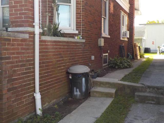 174 E Emaus Street