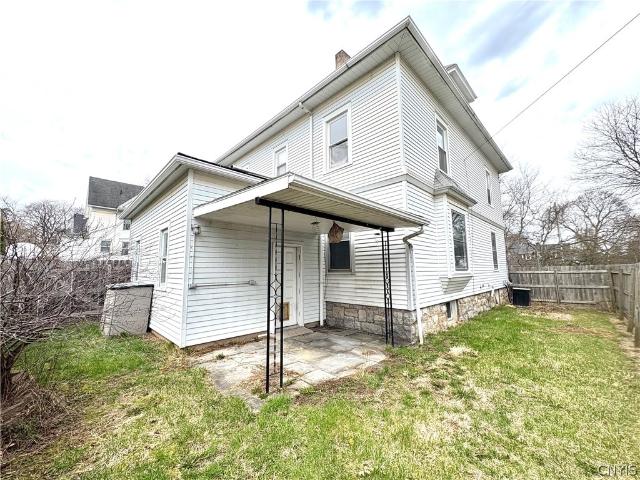 174 E Genesee Street