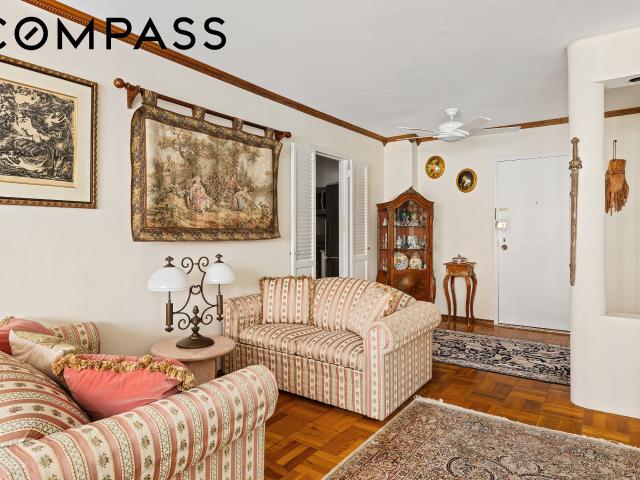 174 East 74th Street, New York, NY