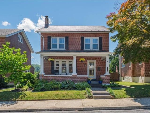 174 Elm St, Emmaus, PA 18049