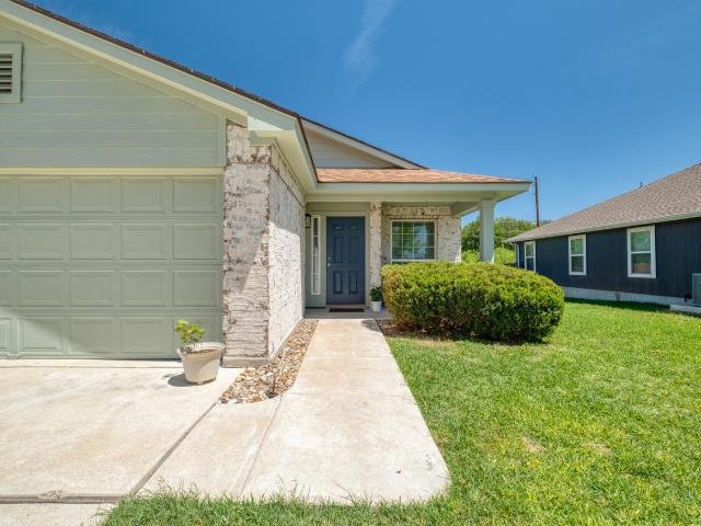 174 Falcon Dr