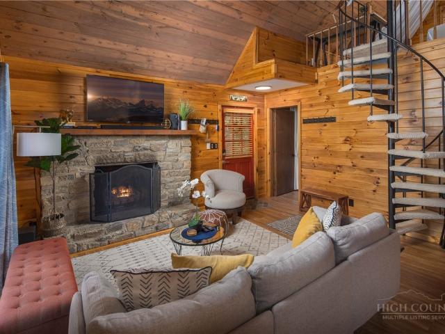 174 Horse Shoe Ridge Road
