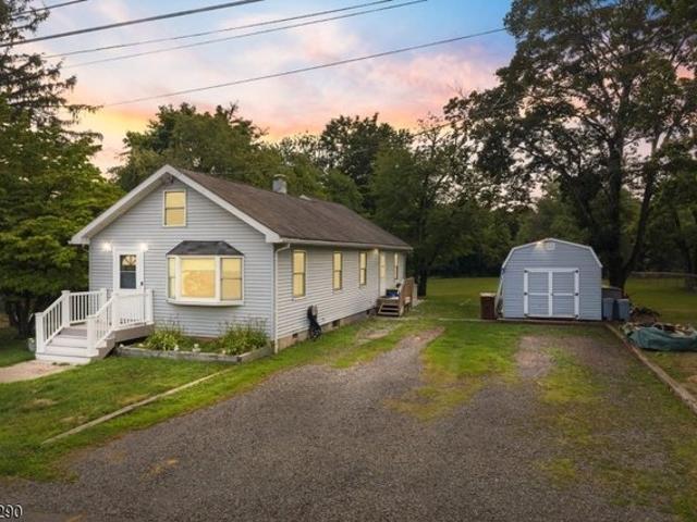 174 Maple St, Bridgewater Twp, NJ 08807