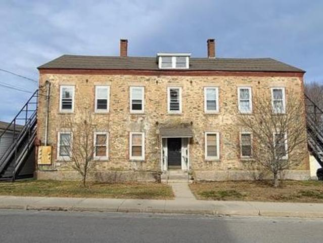 174 S Main St #1 Brooklyn, CT 06234