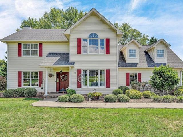 174 Pheasant Run, Cloverdale, VA 24077