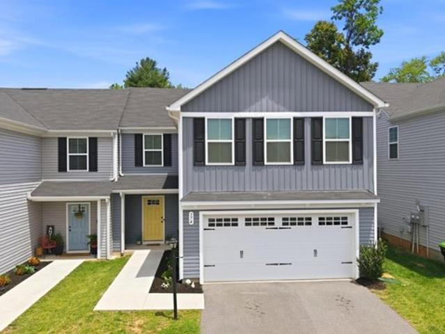 174 Robinia Rd, Lynchburg, VA 24501