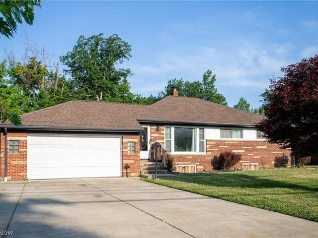 174 Richmond Rd, Richmond Heights, OH 44143