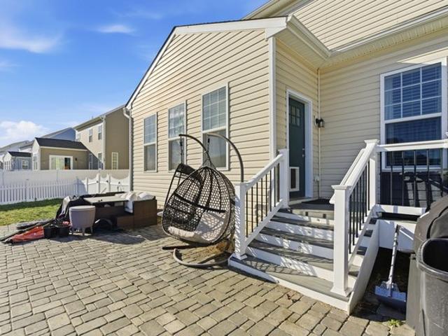 174 Voltaire St, Gerrardstown, WV 25420