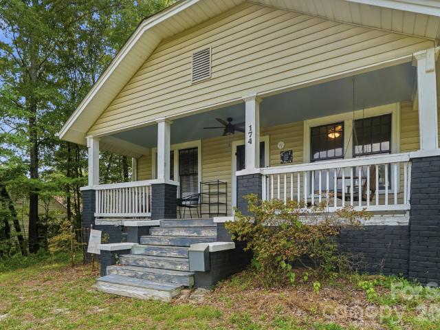 174 Virginia Street SE