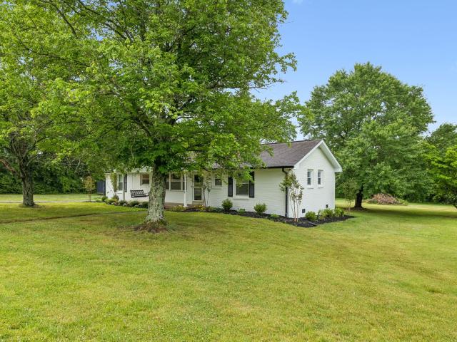 174 Young Rd