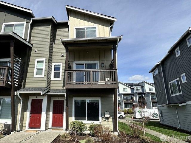 17541 th Ave E Unit A, Puyallup, WA 98374
