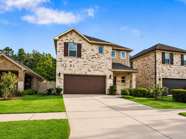 17542 Rosette Grass Drive