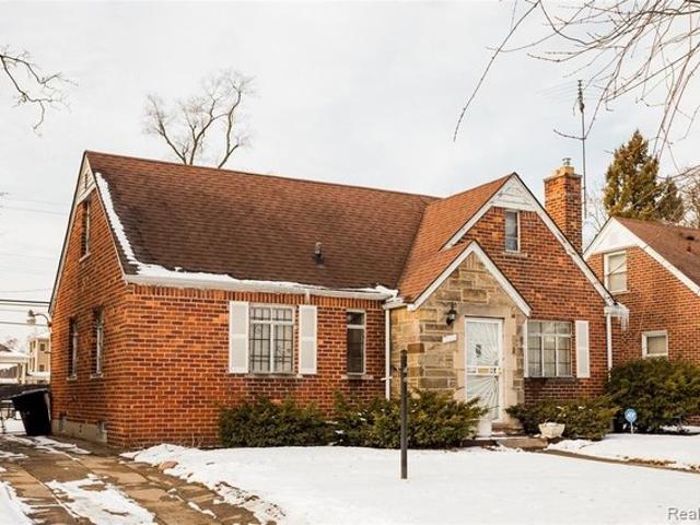 17547 Pinehurst St, Detroit, MI 48221