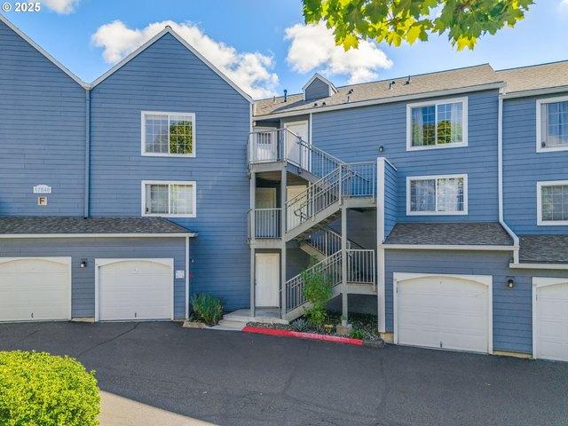 17548 NW Springville Rd Unit F8, Portland, OR 97229