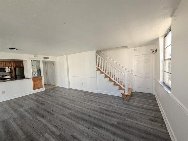 1754 NW 55th Ave Apt 204, Lauderhill, FL 33313