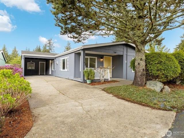 1754 NE Mesford Rd Unit 38, Poulsbo, WA 98370