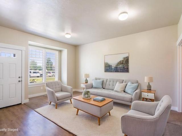 1754 E Skyline Dr Unit K2, Eagle Mountain, UT 84005
