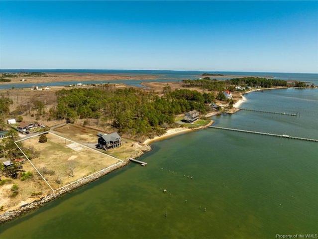 1754 Jenkins Neck Rd, Hayes, VA 23072