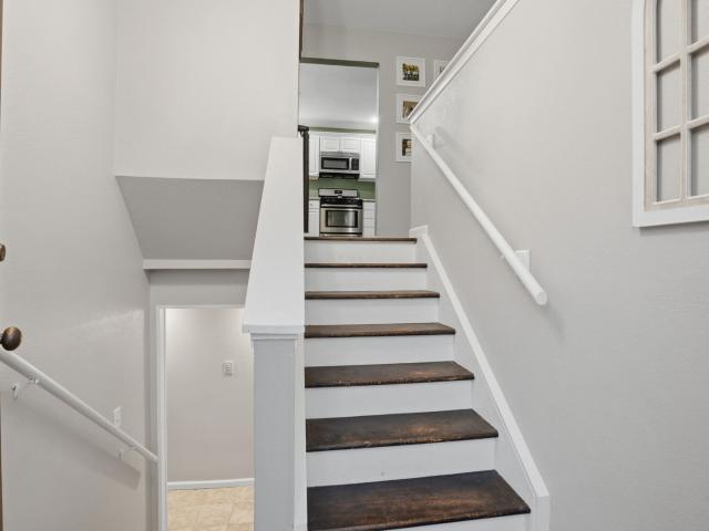 1754 Valley Drive