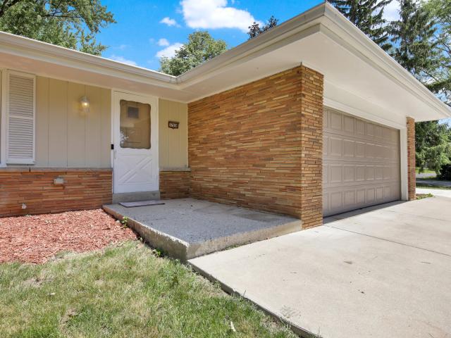 17550 Brooklawn Dr