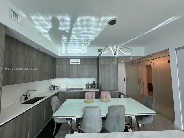 17550 Collins Ave, Unit 902, Sunny Isles Beach, FL 33160 | MLS #A11792