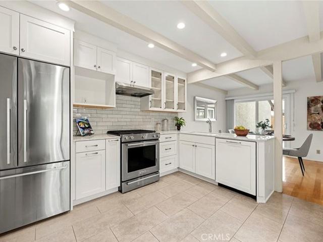 17551 Cerro Vista Dr, Yorba Linda, CA 92886