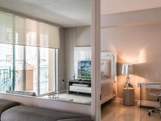 17555 E Atlantic Blvd #603 Sunny Isles Beach, FL 33160
