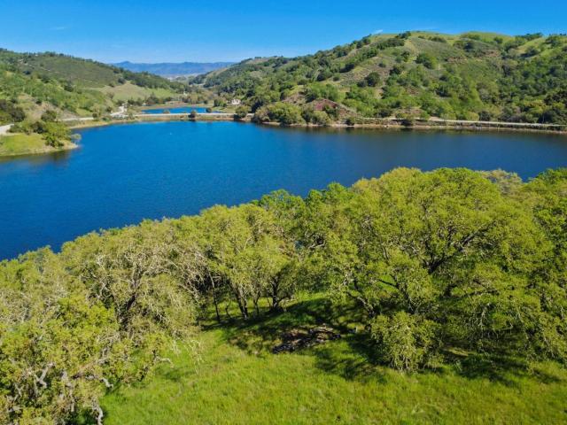 17556 Chesbro Lake Drive