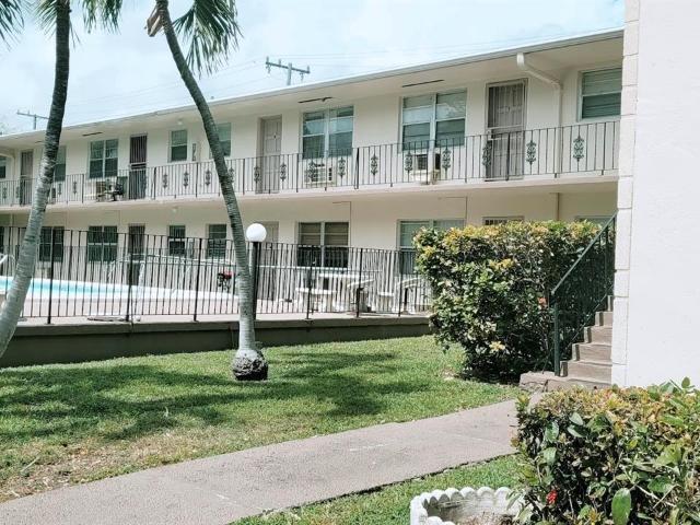 1755 NE 116th Rd, Unit 8, North Miami, FL 33181 | Compass