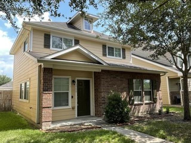 1755 Nichole Woods Dr, Houston, TX 77047