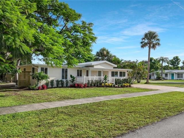 1755 Oakley Ave, Fort Myers, FL 33901 | MLS #225068 | Compass