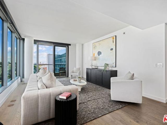 1755 Ocean Ave 805