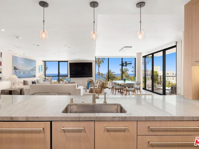 1755 Ocean Ave, Unit 603, Santa Monica, CA 90401 | MLS #26825 | Compass