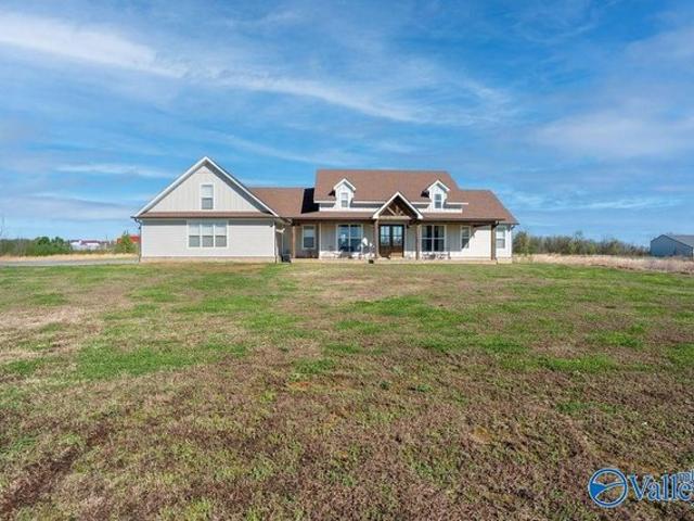 1755 Feemster Gap Rd, Guntersville, AL 35976