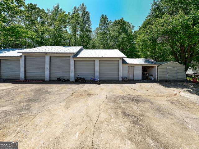 1755 Hunsinger Road