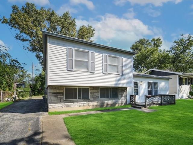 1755 Reichert Ave, Sauk Village, IL 60411