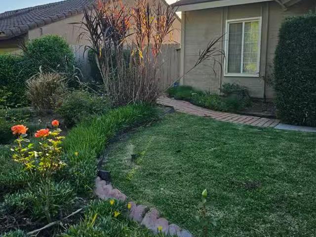 1755 Via Palomares Houses in San Dimas, CA