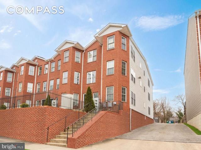 1755 W St SE C, Washington, DC