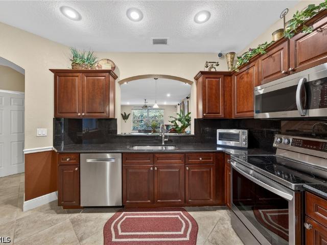 17560 Brickstone Loop, Fort Myers, FL 33967 | MLS #2026016