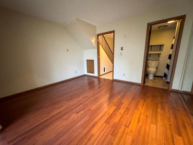 17562 Pond Circle