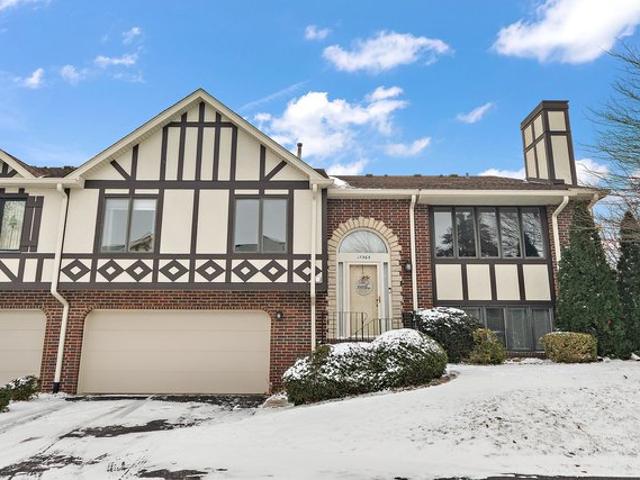 17565 Windsor Pkwy, Tinley Park, IL 60487