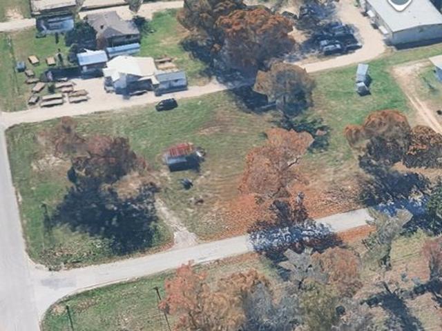 1756 McCaleb Rd, Montgomery, TX 77316
