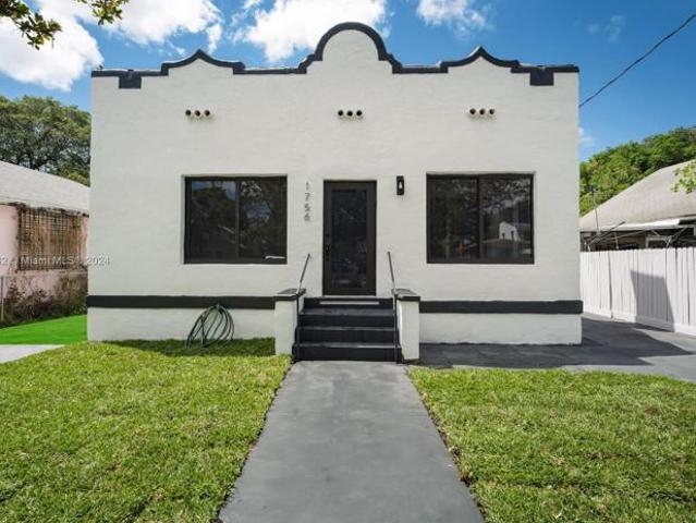 1756 NW 16th St, Miami, FL 33125